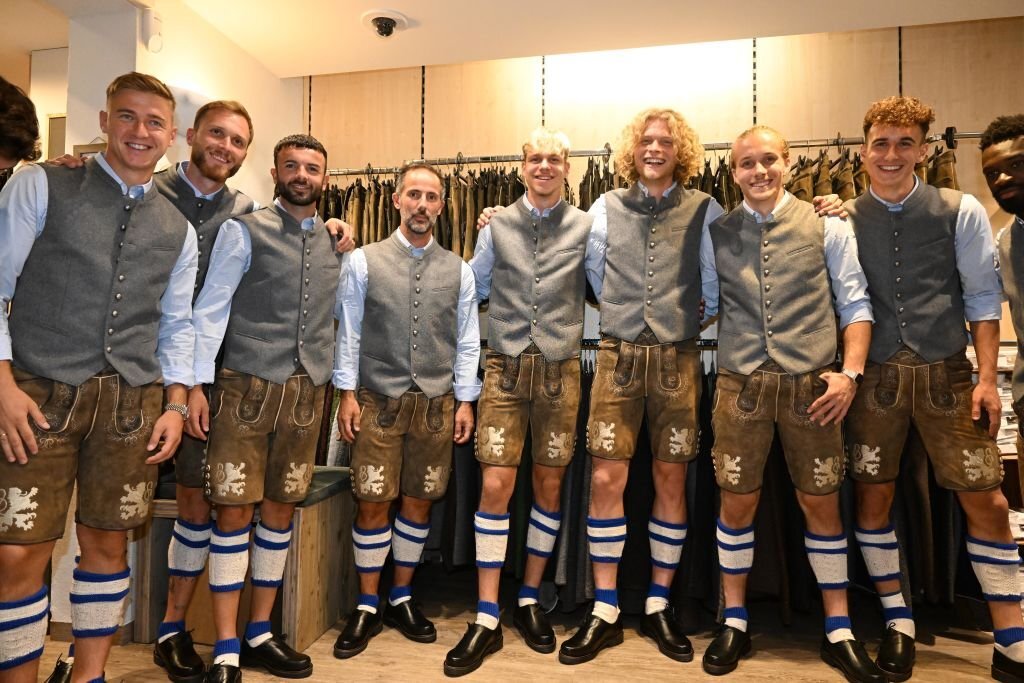 Guide on choosing the perfect Lederhosen | eDirndl